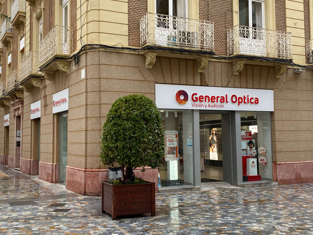 General Óptica - Horus construcciones y proyectos